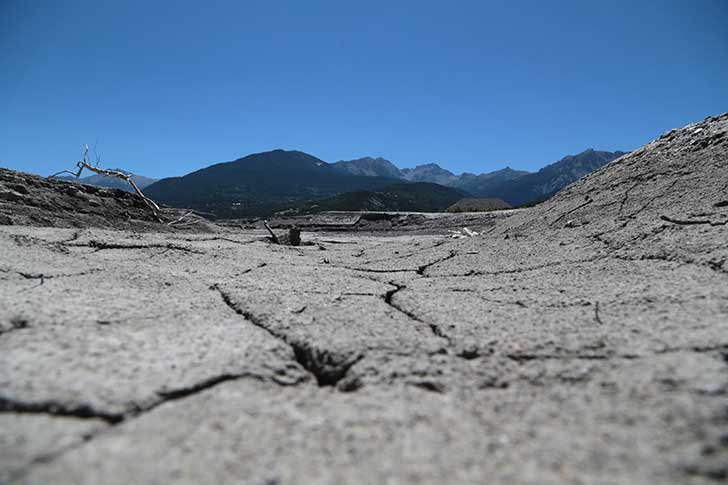 Canicule : entre urgence sanitaire, sobriete energetique et droit a la ...